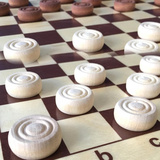 Real Russian checkers (by MikeWorks Studio): Play Online For Free On ...